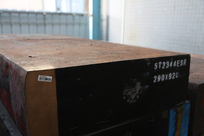 What Is H13 Steel? | Shxsteels